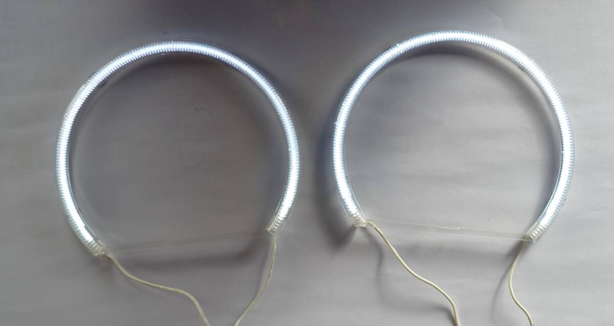 Yahoo!オークション - 1円～CCFL/C型 カバ－付イカリング・ホワイト・...