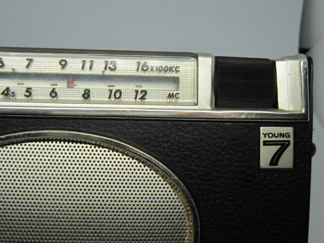 Yahoo!オークション - 東芝ラジオ 7P－77S 2バンド 通電受信鳴ります...