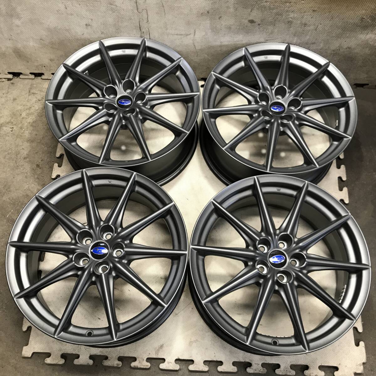 Yahoo!オークション - スバルBRZ/トヨタ86【18×7.5J+48 PCD100 5H】ス...