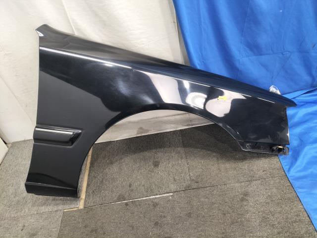 Yahoo!オークション - クラウンコンフォート TA-YXS10 右Fフェンダー ...