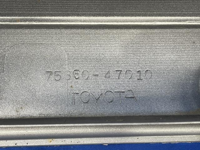 Yahoo!オークション - プリウス DLA-ZVW35 左サイドステップ PHV S 1F7...