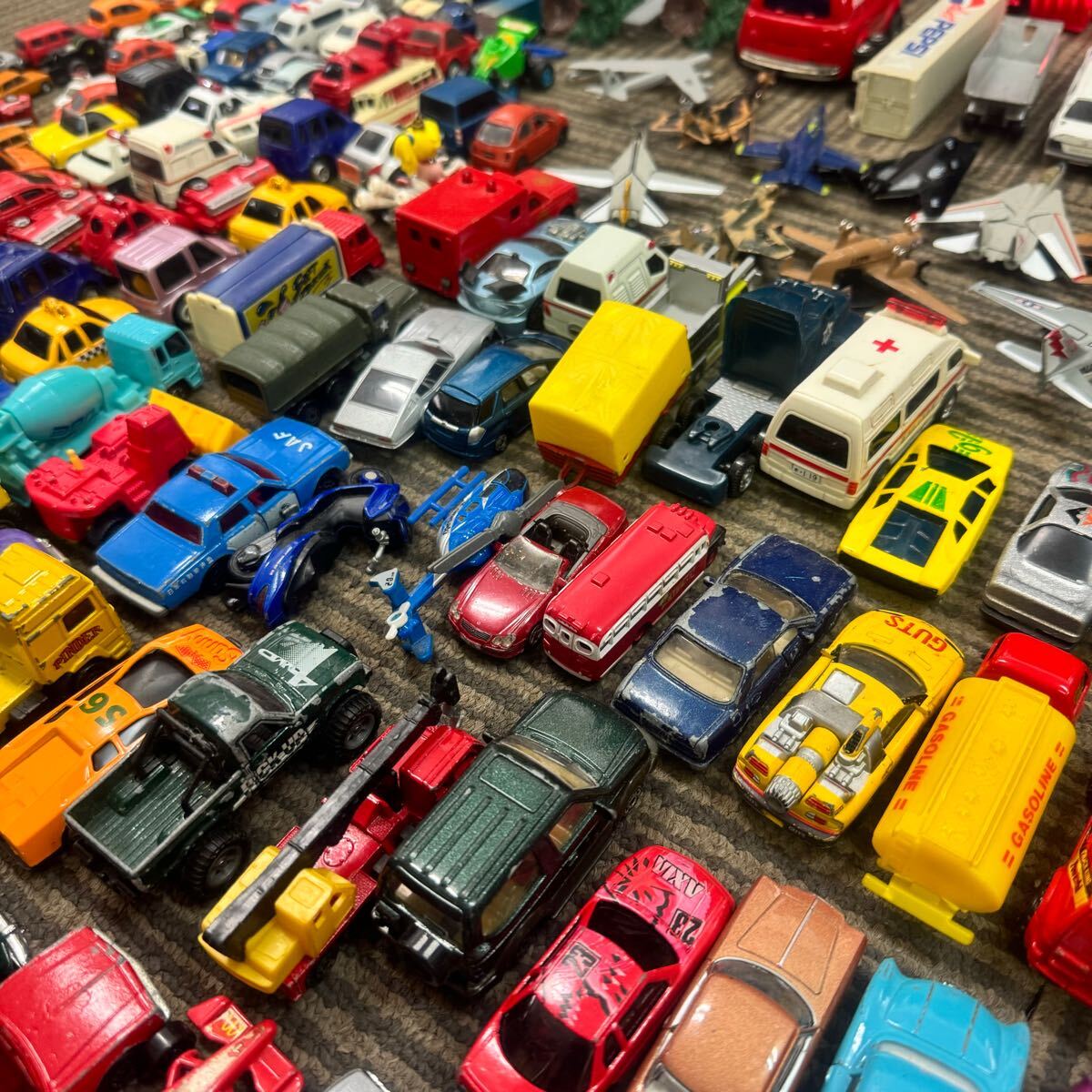 Yahoo!オークション - ミニカー 超大量まとめ売り 約500点 KiNSMART W...