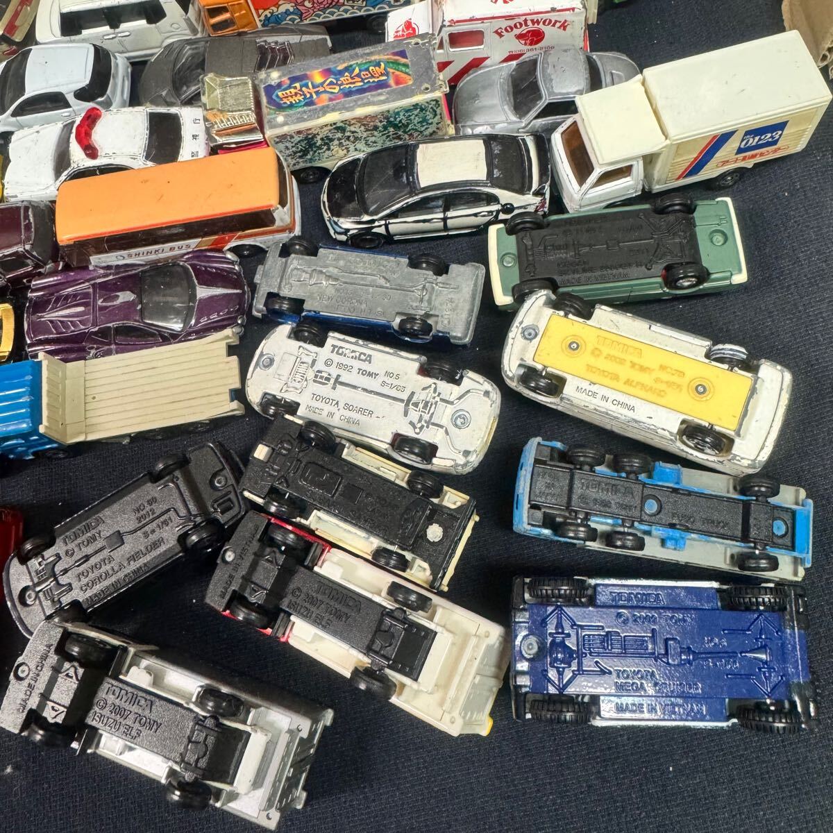 Yahoo!オークション - TOMICA トミカ 大量まとめ売り 約350点 TOMY ミ...
