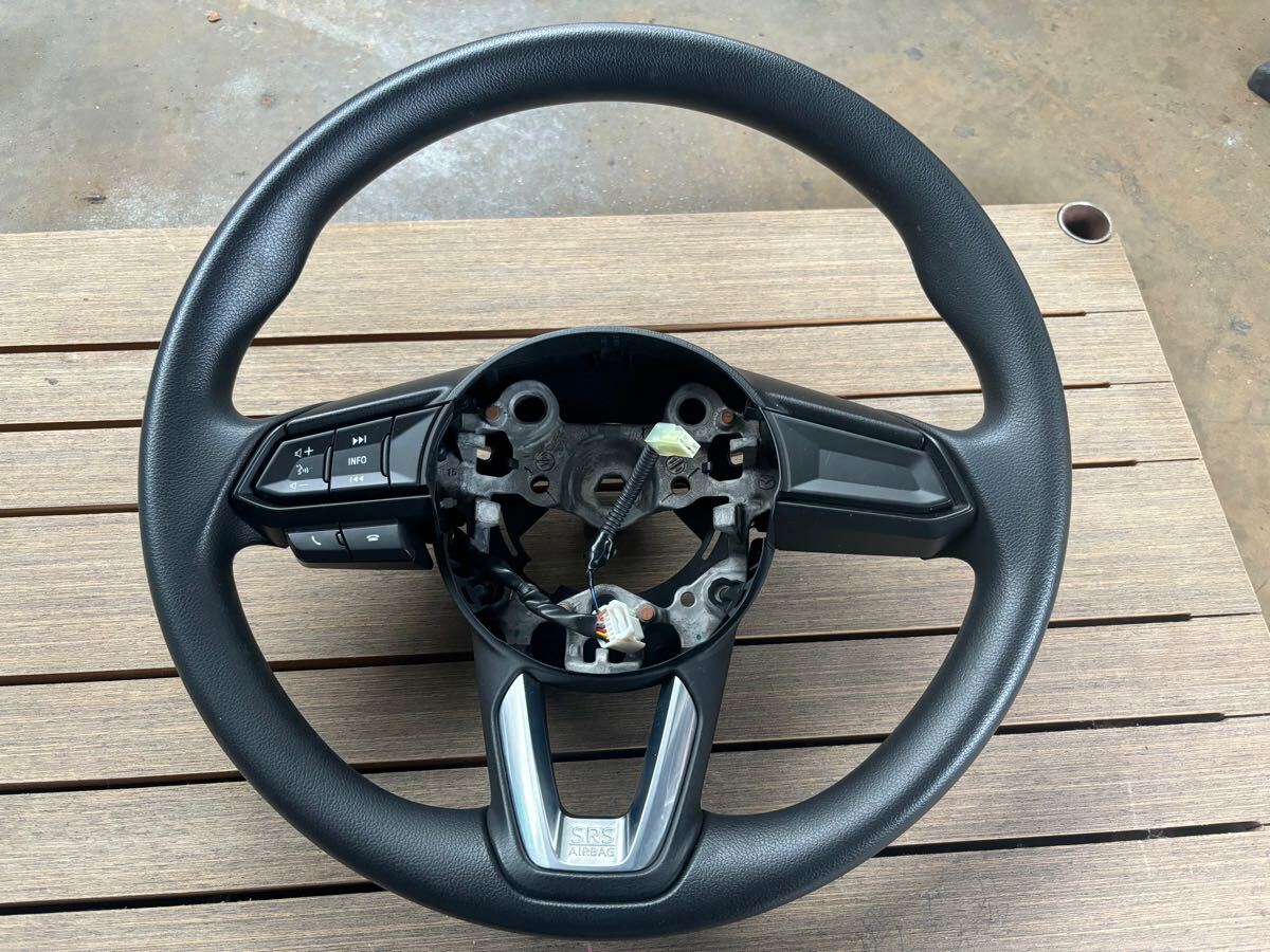 Yahoo!オークション - デミオ DJ3FS ハンドル ステアリング ホイール ...
