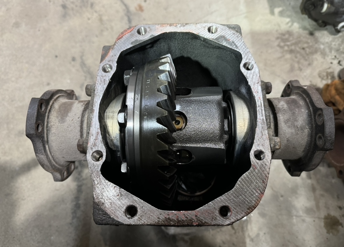 Yahoo!オークション - R180 LSD デフ 4.1 社外LSD 2way シルビア ハコ...