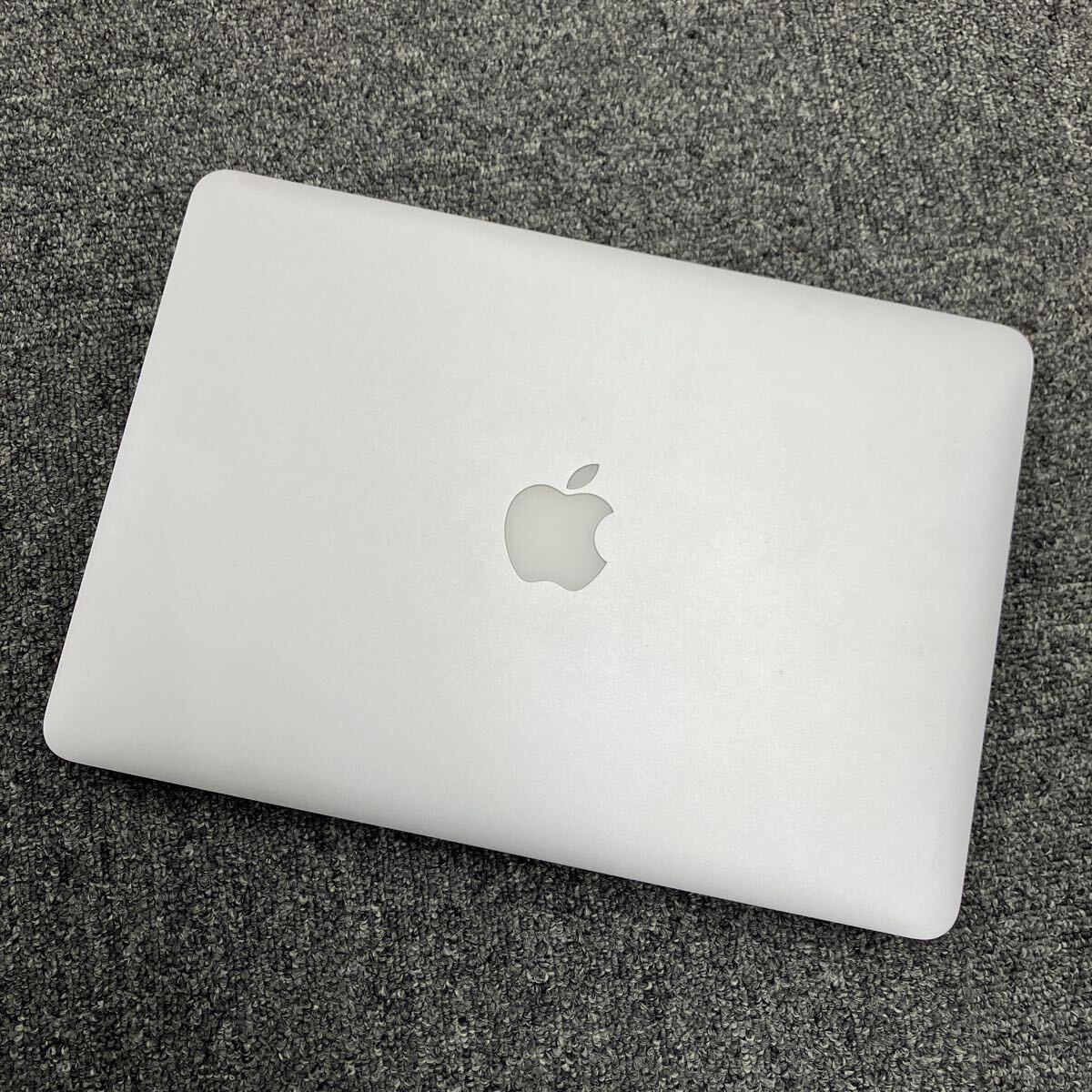 Yahoo!オークション - MacBook pro 2015 i5 2.7GHz 8GB SSD121GB A353