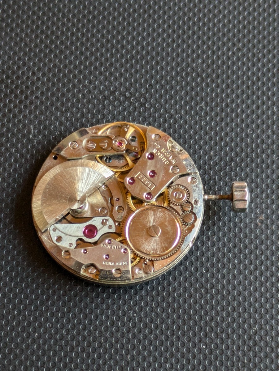 Yahoo!オークション - BUREN ビューレン 30石 cal.1322 ムーブメントの...