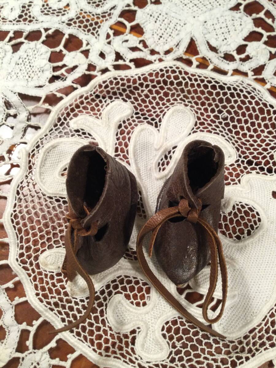 Yahoo!オークション - D1121-88 ドール 茶革シューズ 小さな子用