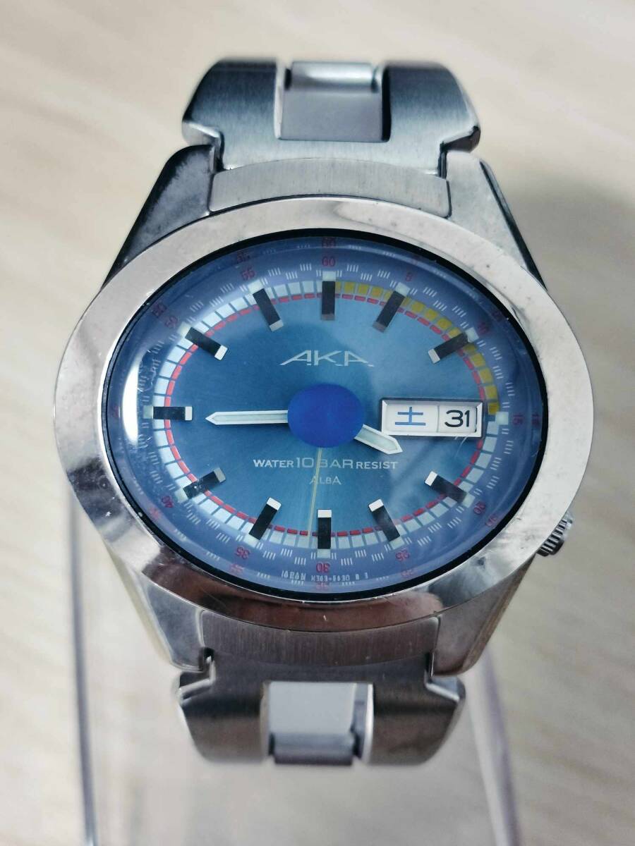 稼動 セイコー AKA V743-5A10 ブルー文字盤 デイデイト(セイコー)｜売買されたオークション情報、yahooの商品情報をアーカイブ公開 - オークファン（aucfan.com）