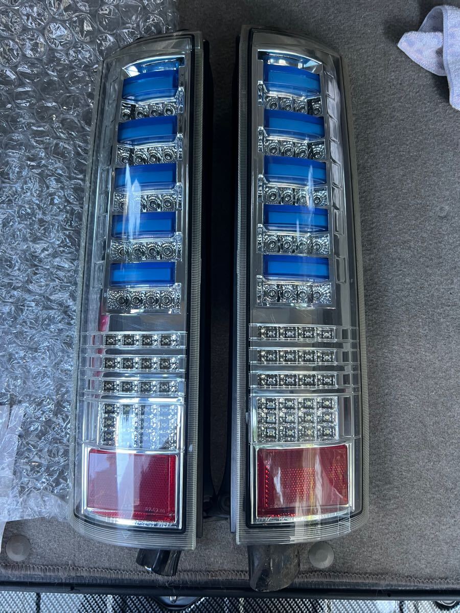 Yahoo!オークション - エブリィワゴンDA64W（5型）にて使用フルzLEDテ...