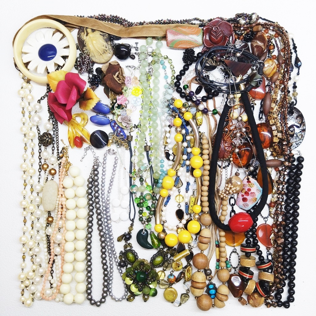 Yahoo!オークション - 【人気】アクセサリー まとめ 総重量 1 235g ネ...