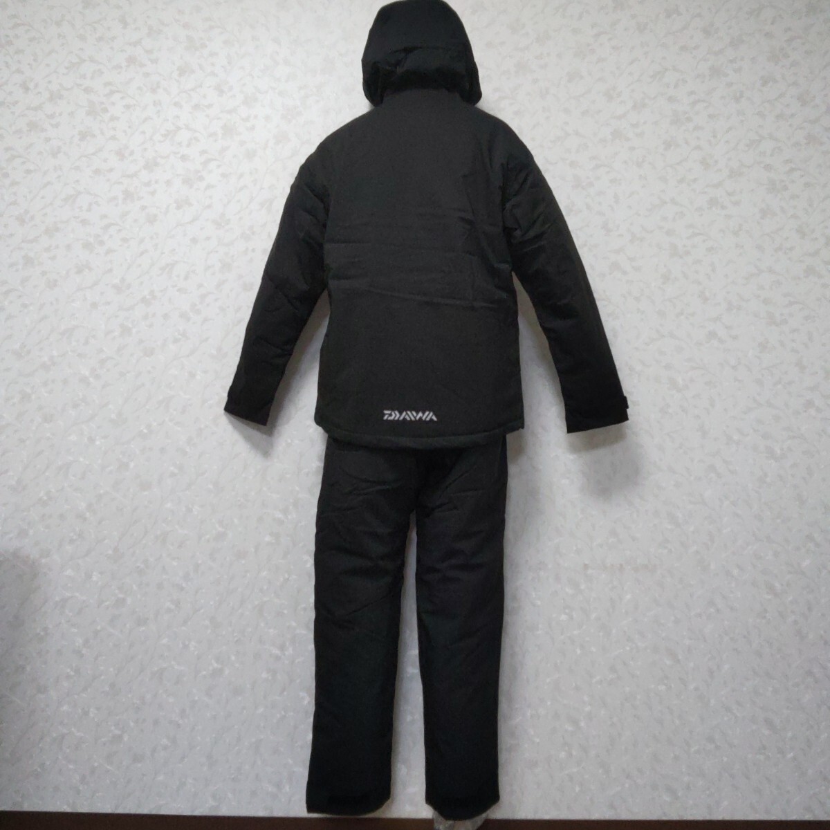 Yahoo!オークション - ダイワ DW-3523 ブラック Mサイズ （レインマッ...