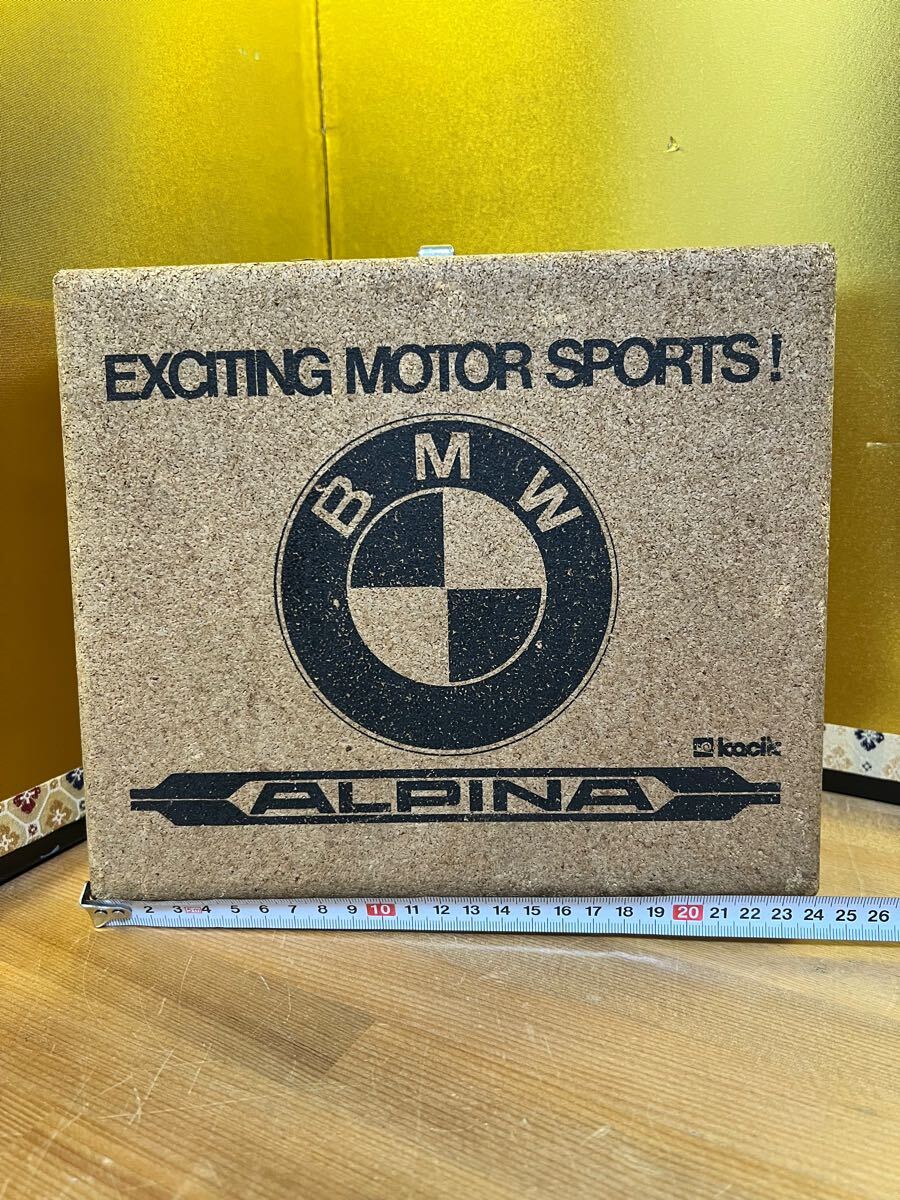 BMW ALPINA コルクケース 幅約245mm 高さ約220mm 奥行き約85mm(その他)｜売買されたオークション情報、yahooの商品情報をアーカイブ公開 - オークファン ...