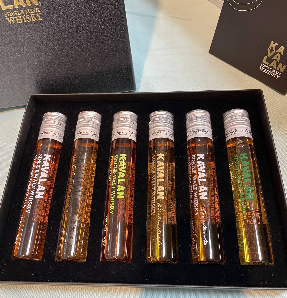 Yahoo!オークション - KAVALAN ミニボトル 50ml 6本セット ウイスキー ...