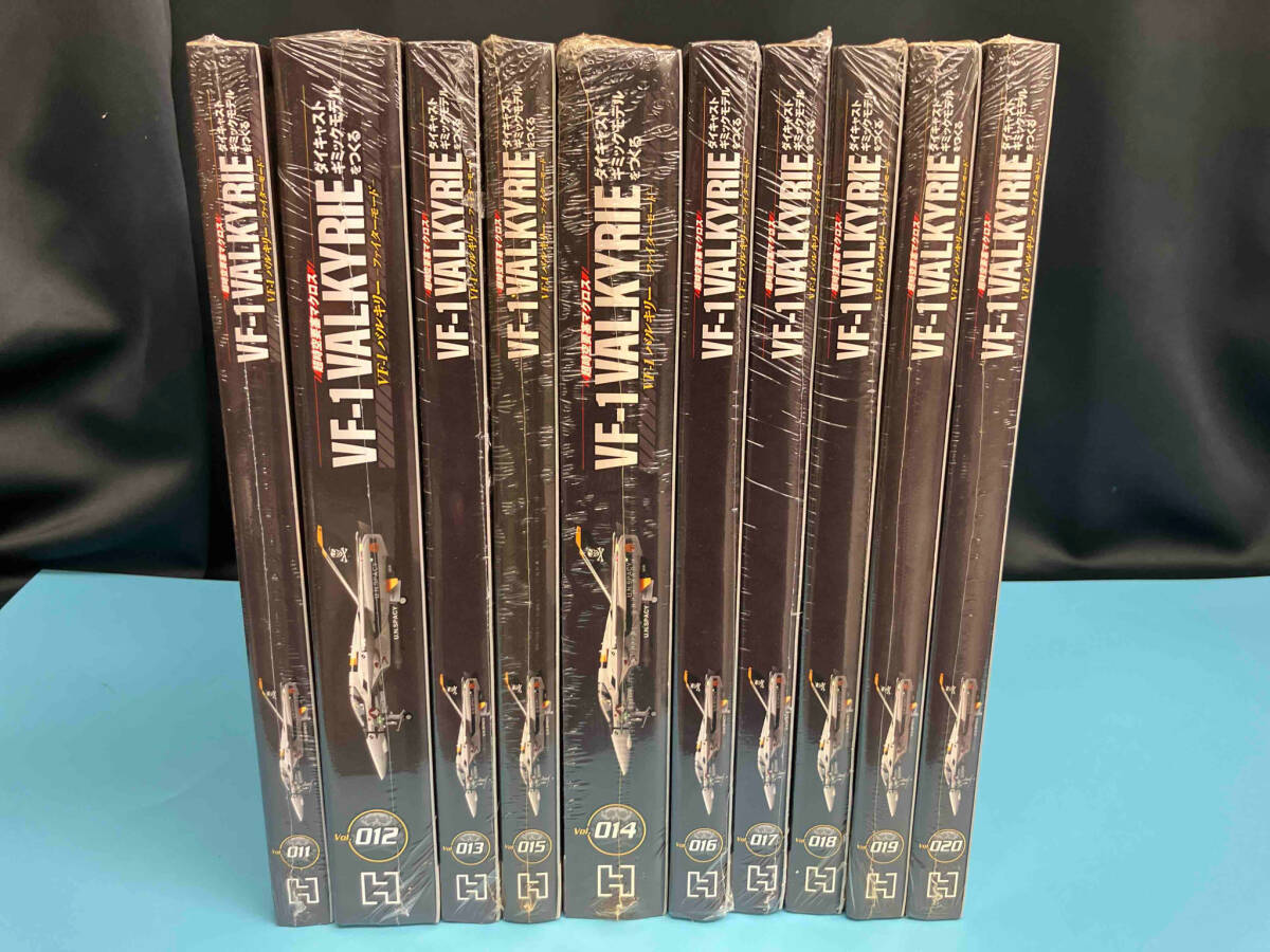 Yahoo!オークション - VF-1 VALKYRIE VF-1 バルキリー -ファイターモー...