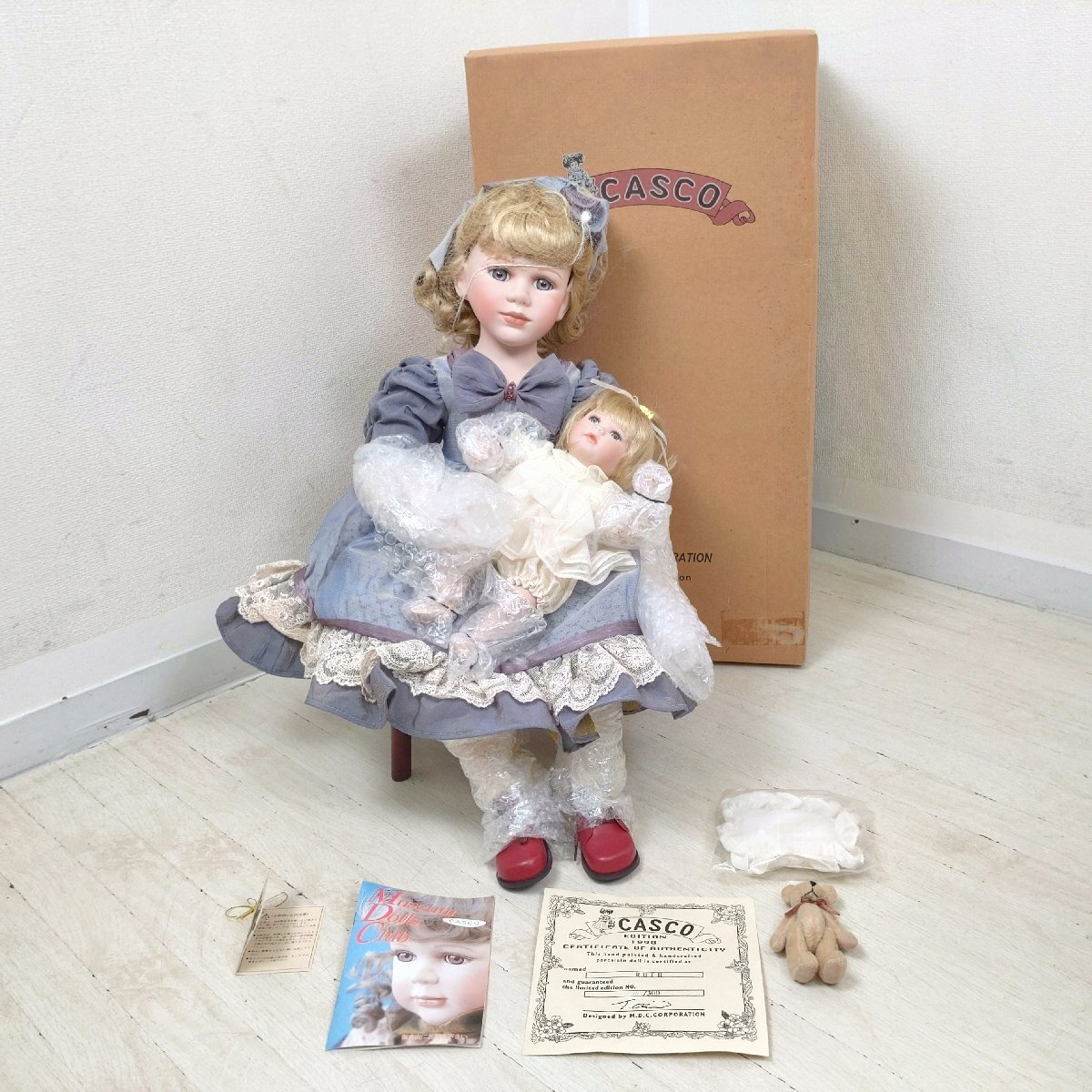 Yahoo!オークション - 1311 300体限定 CASCO 10/300 collectorsdoll ビ...