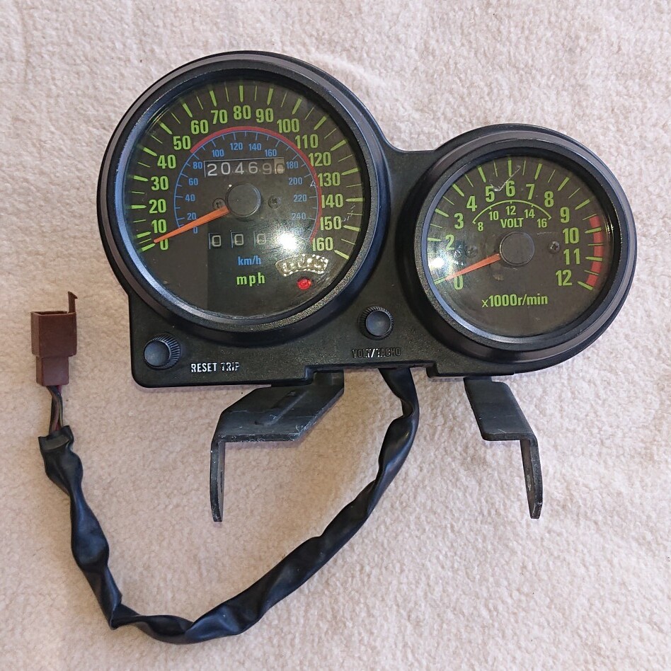 Yahoo!オークション - GPZ1100F (ZXT10A) メ－タ－ GPz1100 GPZ750F GP...