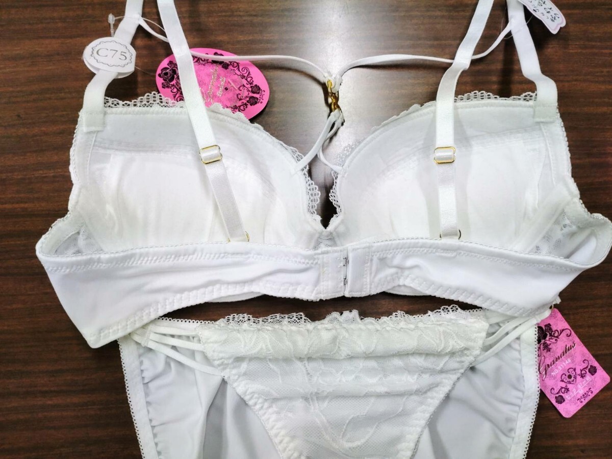 Yahoo!オークション - ブラジャー 上下セット C75 Mサイズ
