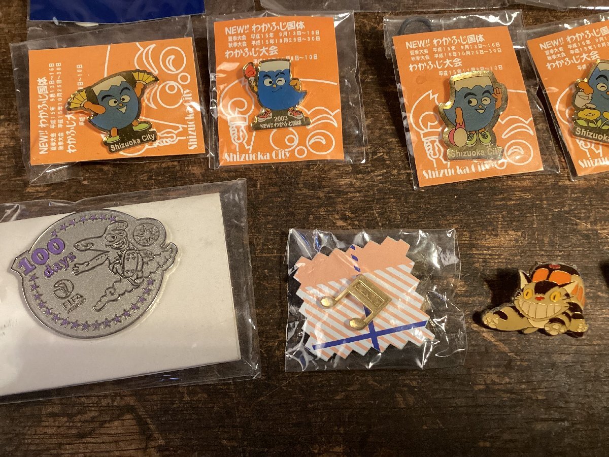 Yahoo!オークション - SS-6378 送料込 バッジ ピンバッジ まとめて 静...