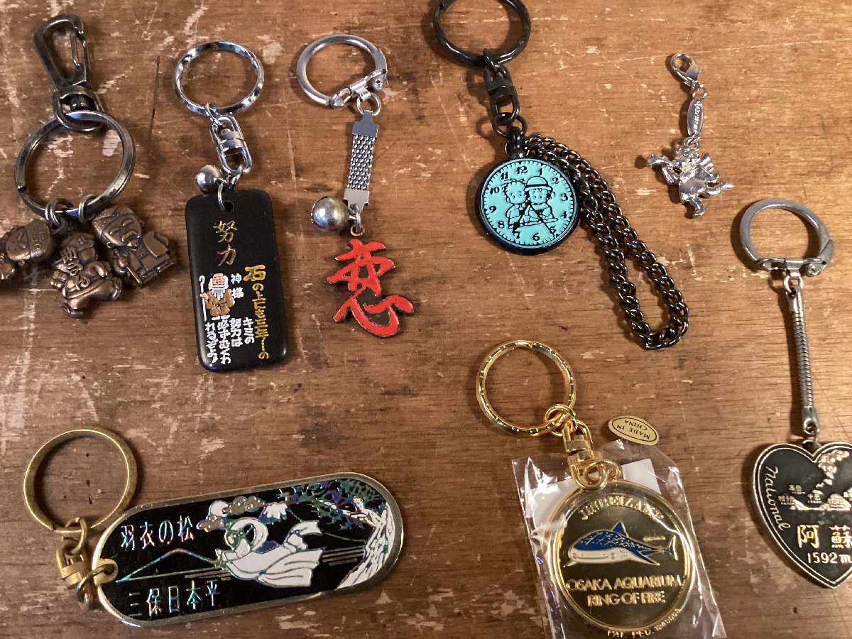 SS-6450 キーホルダー まとめて 三保日本平 阿蘇 大阪 麻雀 魚 スキー 爪切り ディズニーランド お土産 レトロ 450g /くHIら(雑貨)｜売買されたオークション情報、yahoo ...