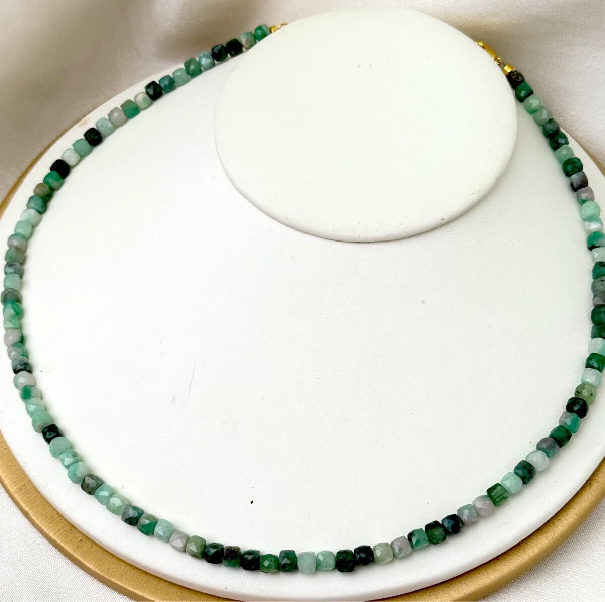 Yahoo!オークション - 75ctエメラルド 天然石ネックレスエメラルド 39+...