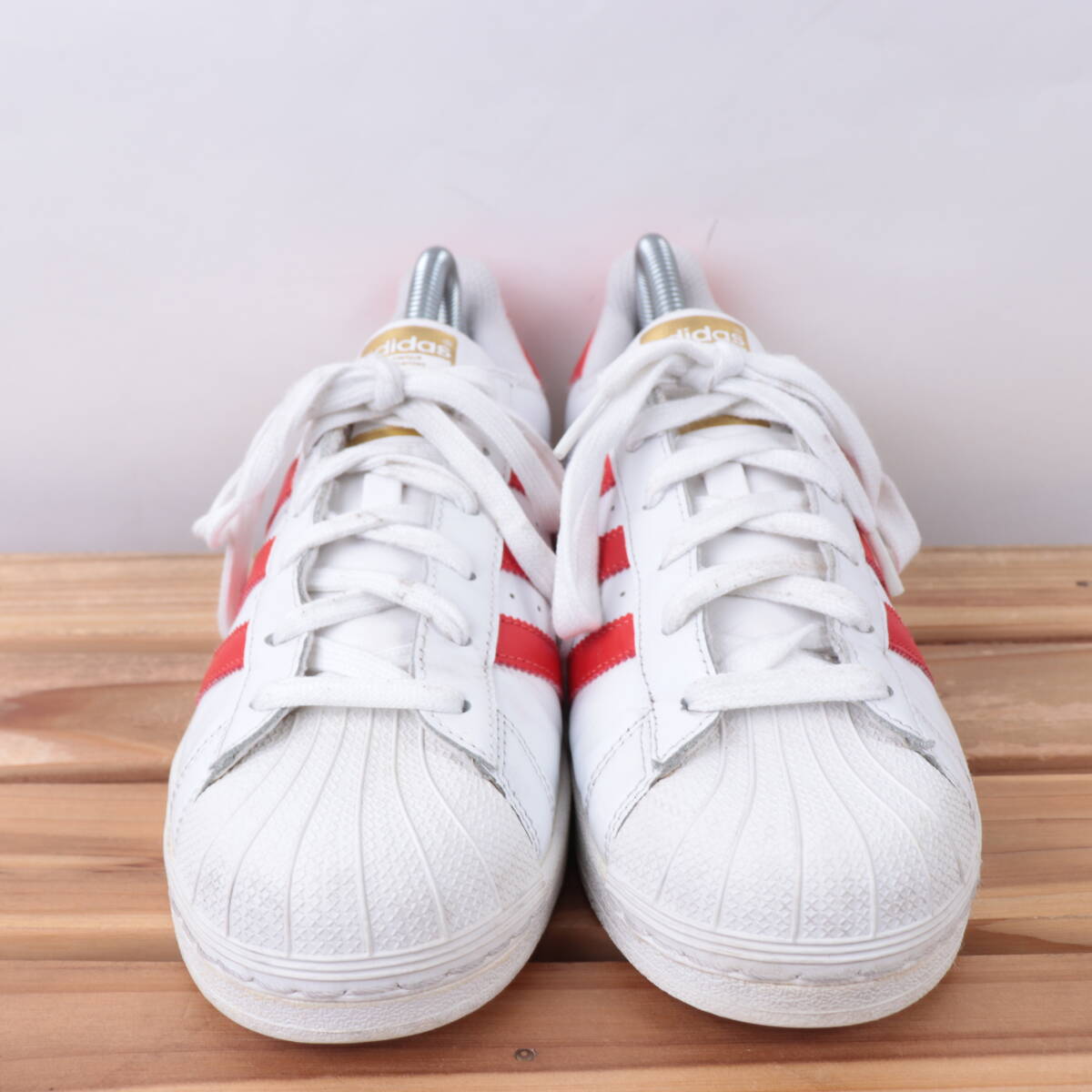 Yahoo!オークション - z6334 アディダス スーパースター US7 25.0cm/白...