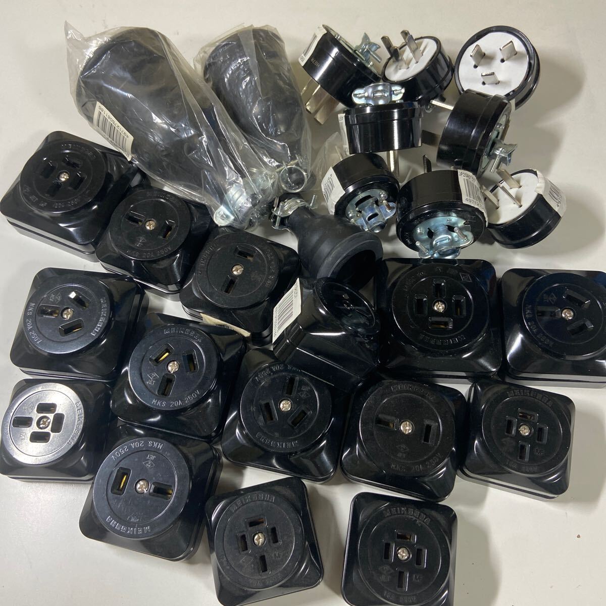 Yahoo!オークション - a1776)電材いろいろまとめ売り