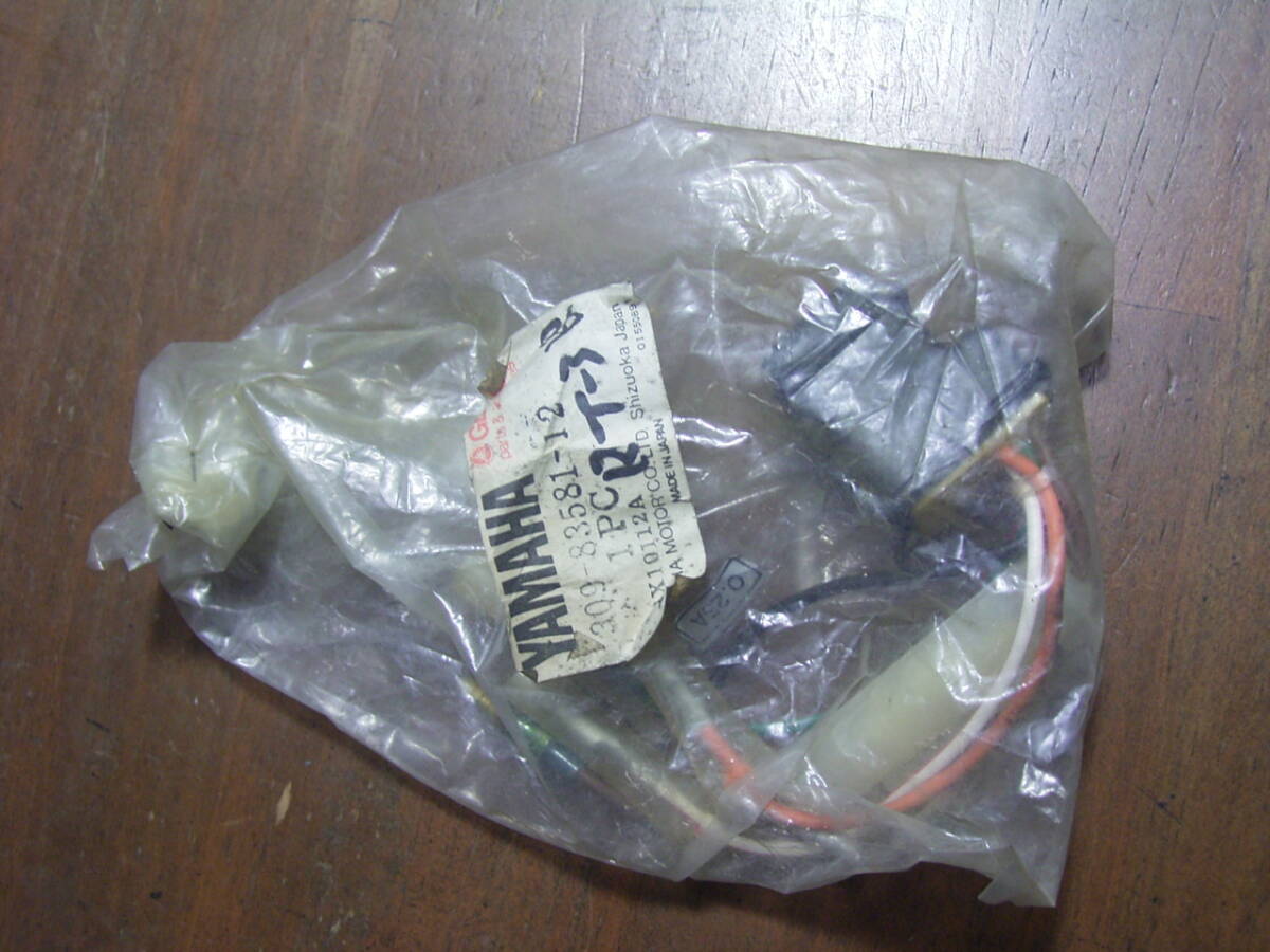 Yahoo!オークション - RT3 リレー 309-83581-12 新品