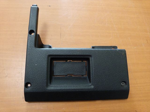 Yahoo!オークション - スカイラインHR31 R31 ダッシュロウアーフィニッ...