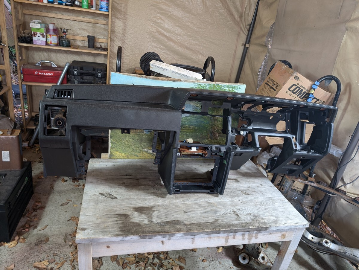 Yahoo!オークション - 【IK】 日産 スカイライン R31 純正 ダッシュボ...