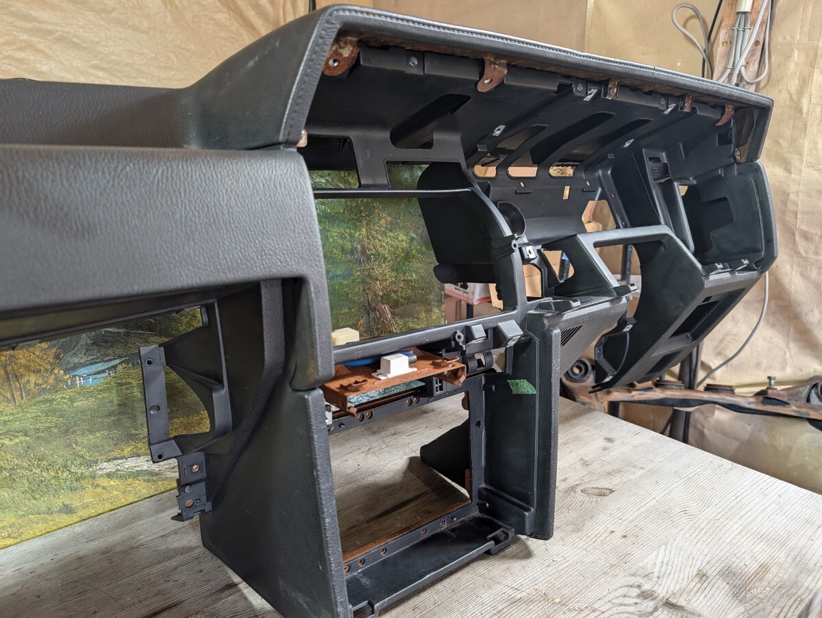 Yahoo!オークション - 【IK】 日産 スカイライン R31 純正 ダッシュボ...