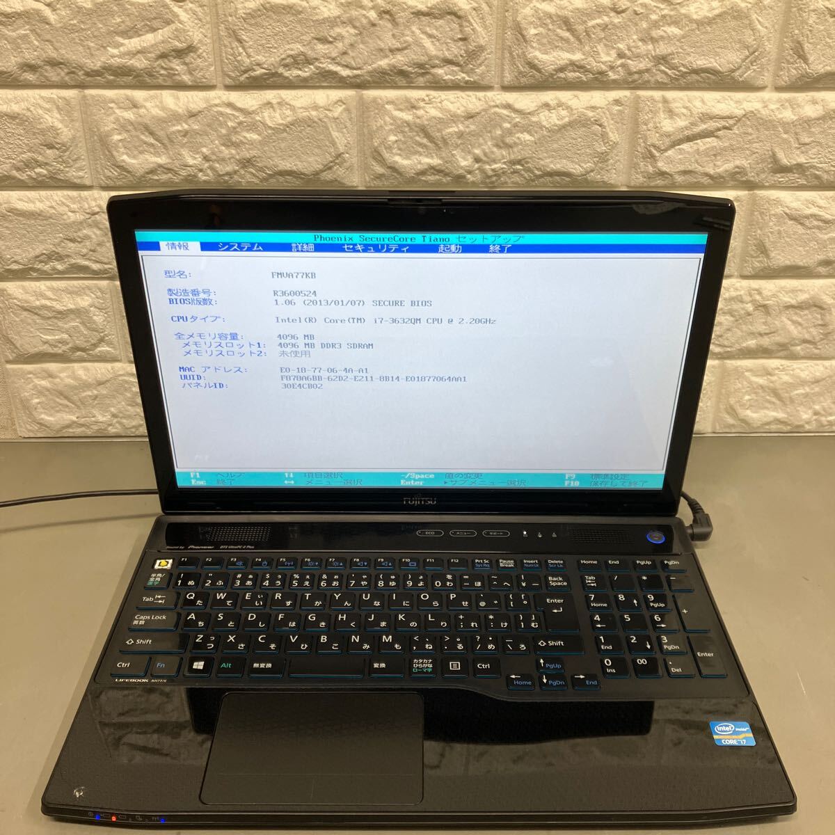 Yahoo!オークション - N112 FUJITSU LIFEBOOK AH77/K FMVA77KB Core i7...