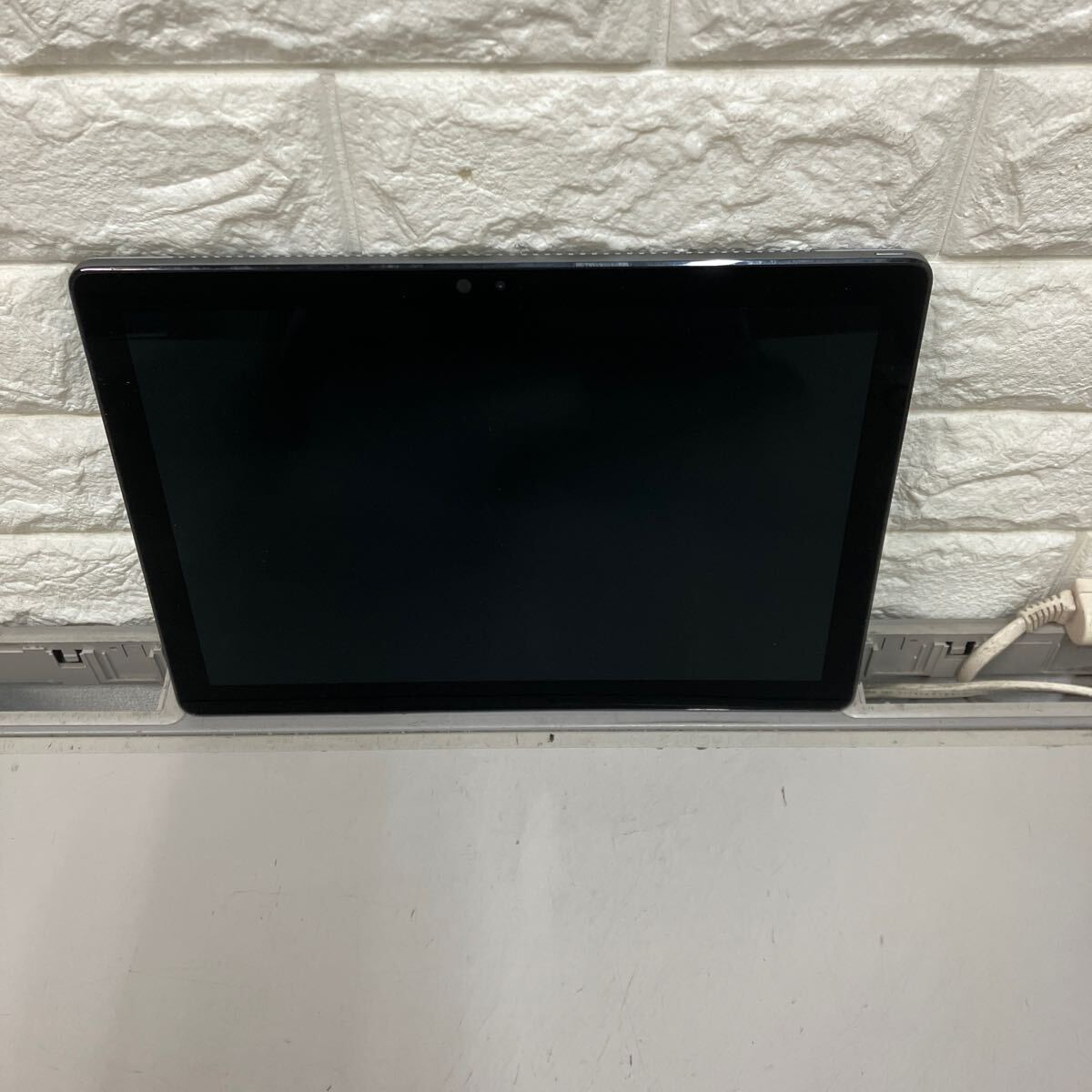 Yahoo!オークション - Q122 DELL Latitude 7210 2-in-1 T04J Core i5 1...