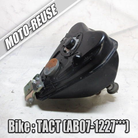 Yahoo!オークション - 【Tact タクト AB07】純正タンク K59476