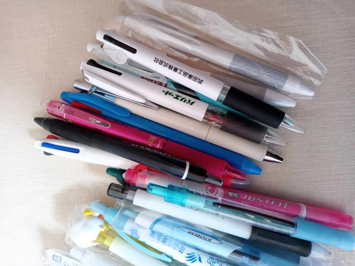 Yahoo!オークション - 9852 ペン 色々 40本以上セット まとめセット