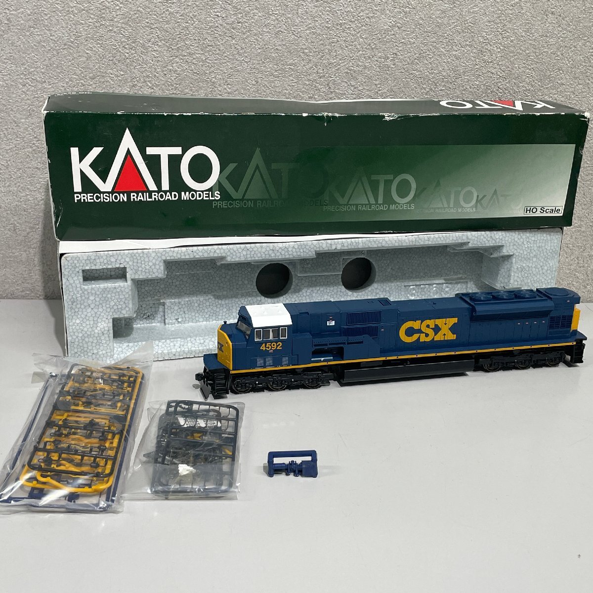 Yahoo!オークション - 【31】 1円～ KATO 37-6372 HO CSX ダークフュー...