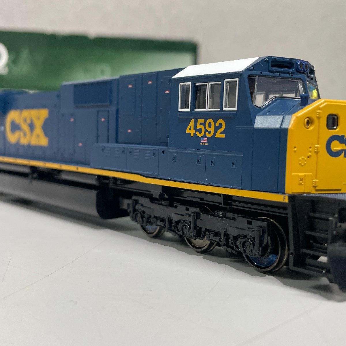 Yahoo!オークション - 【31】 1円～ KATO 37-6372 HO CSX ダークフュー...