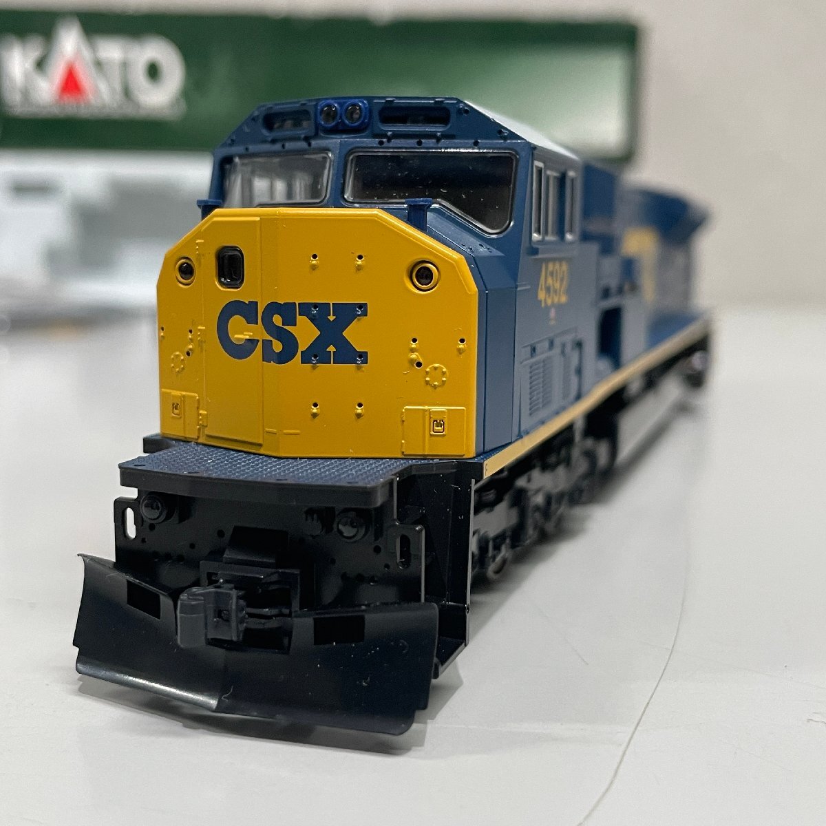 Yahoo!オークション - 【31】 1円～ KATO 37-6372 HO CSX ダークフュー...
