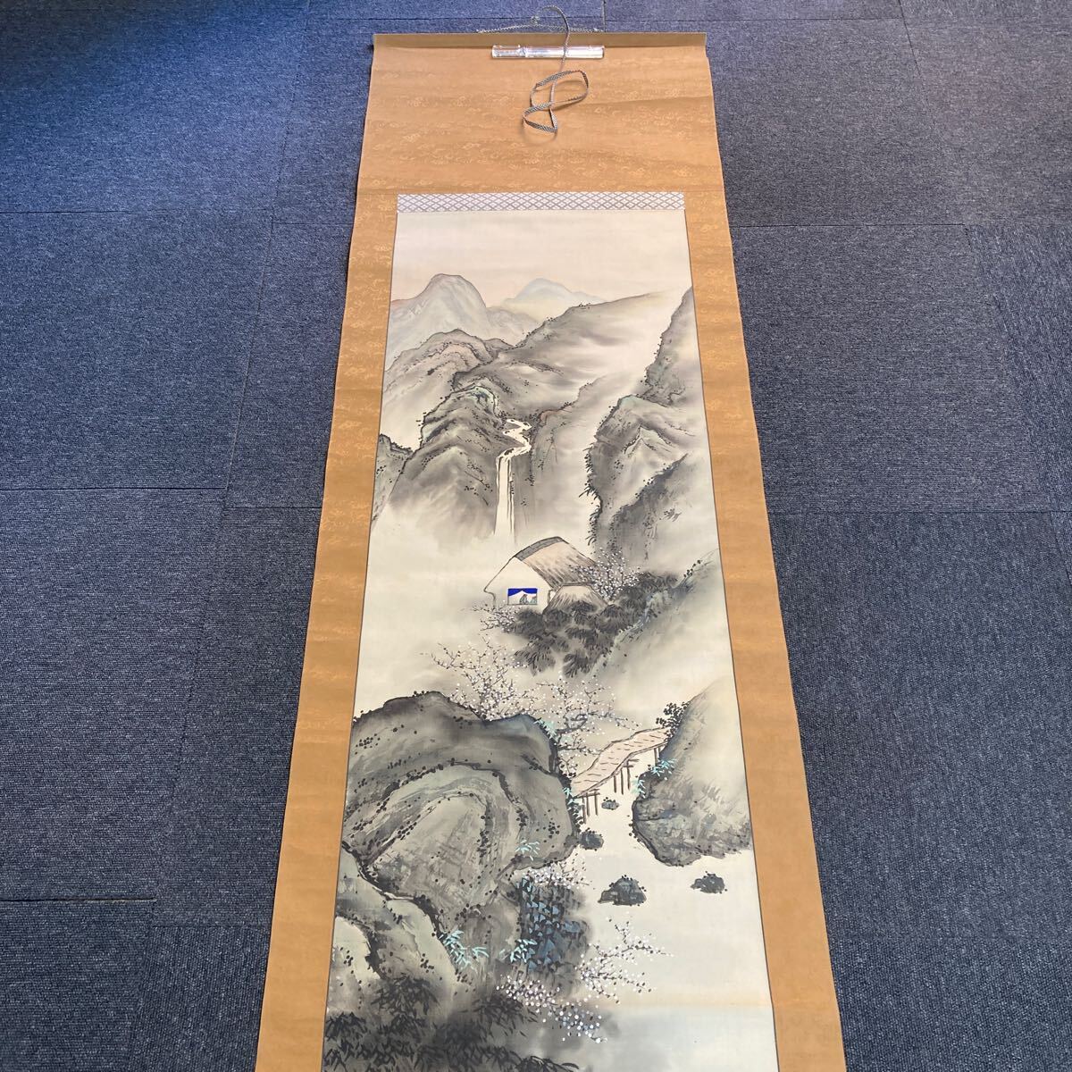 Yahoo!オークション - 【模写】掛軸 中国 絹本 箱無 同梱可能 No.6147