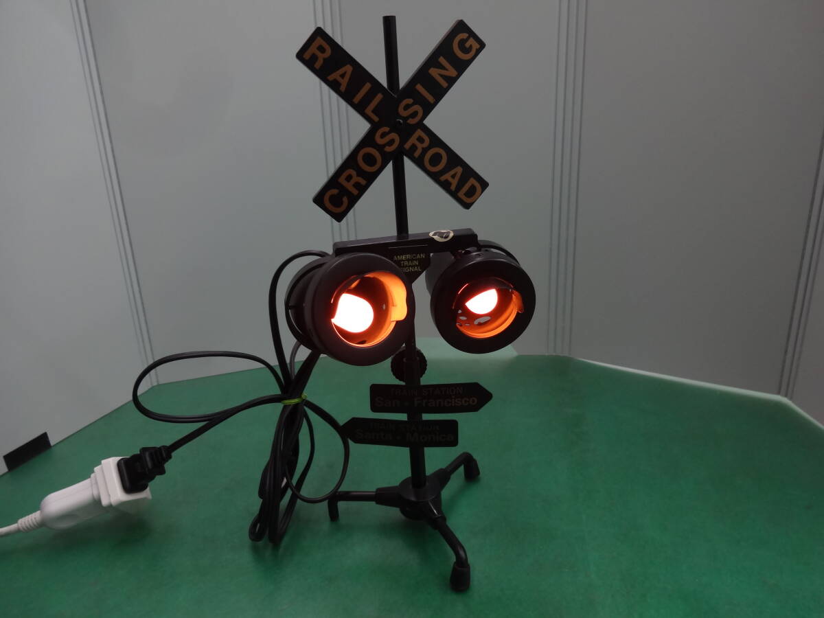 Yahoo!オークション - 6709 踏切 信号機 ライト 高さ約32㎝ ジャンク...