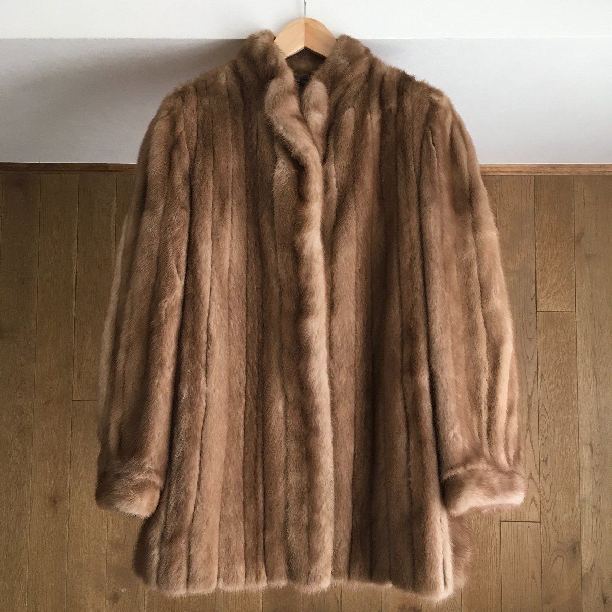 Yahoo!オークション - 美品 EMBA エンバ パステル MINK ミンクファー ...