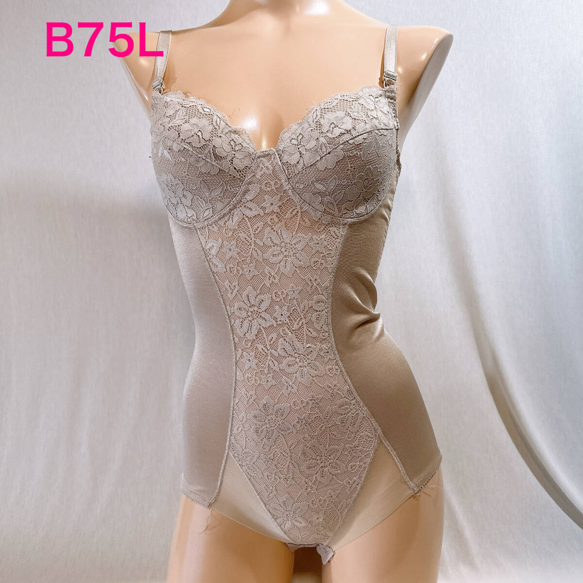 Yahoo!オークション - 44 高級 ボディスーツ B75L