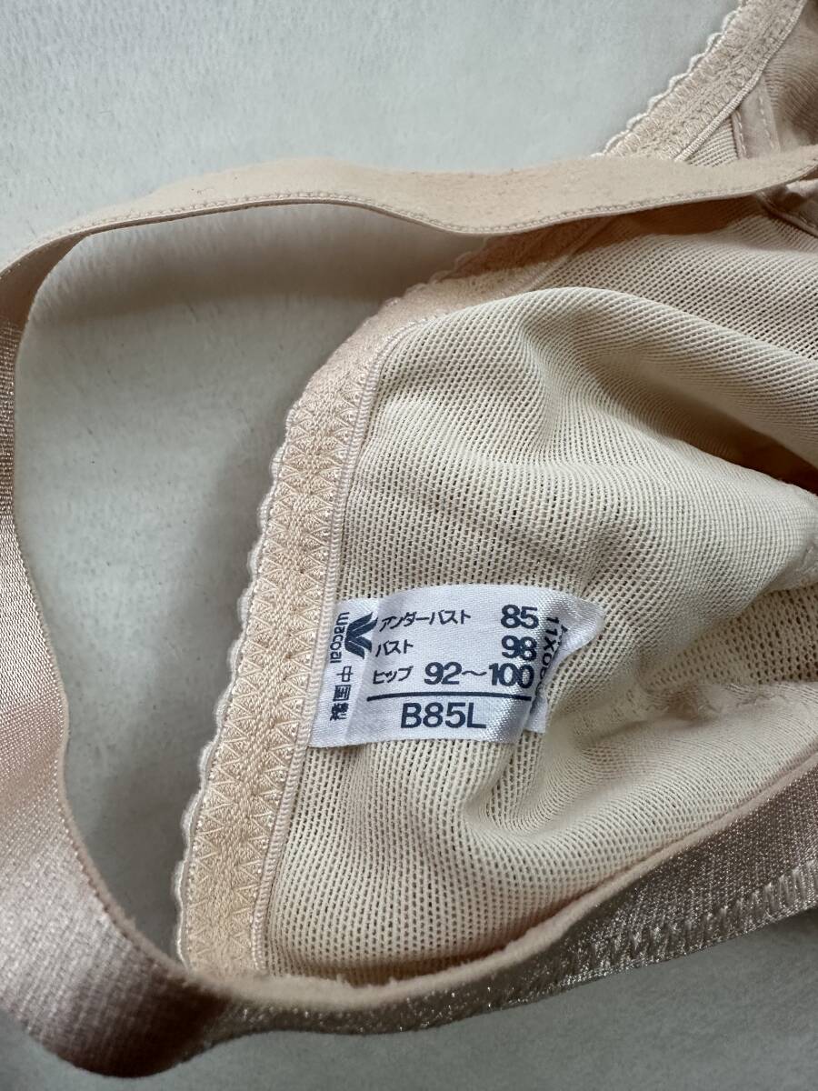 Yahoo!オークション - 187ワコール 高級 ボディスーツ B85L