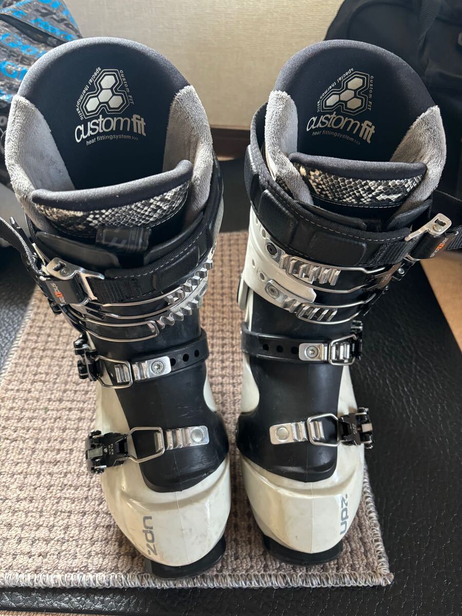 Yahoo!オークション - upz RC8 アルペンスノーボードブーツ 約26から27...