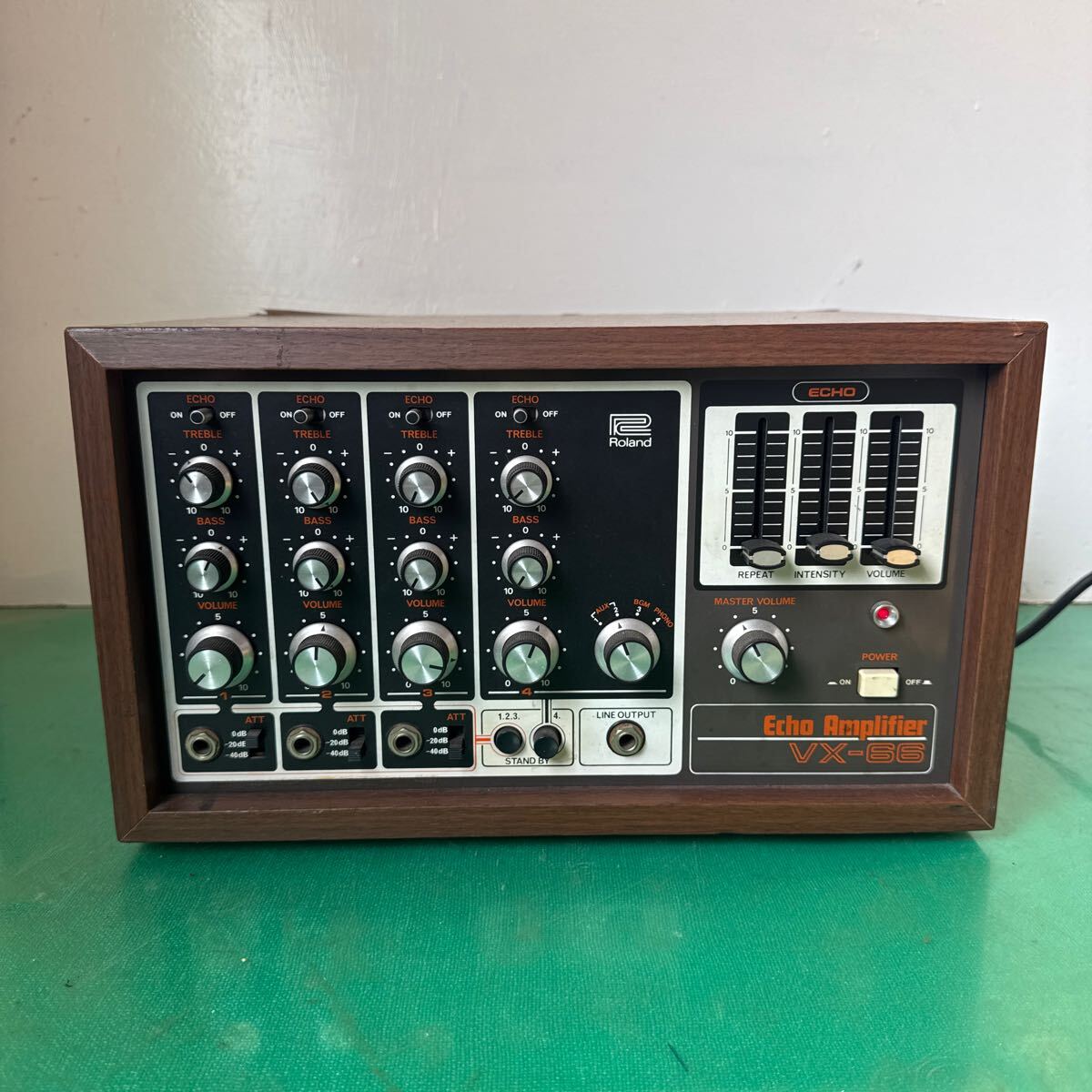 Yahoo!オークション - Roland ローランド VX-66 エコーアンプ パワード...