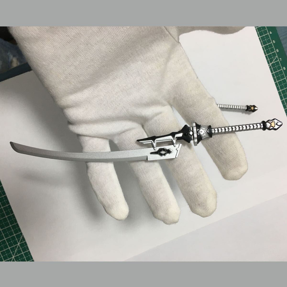 Yahoo!オークション - A146 1/6スケール 2B 日本刀 2点