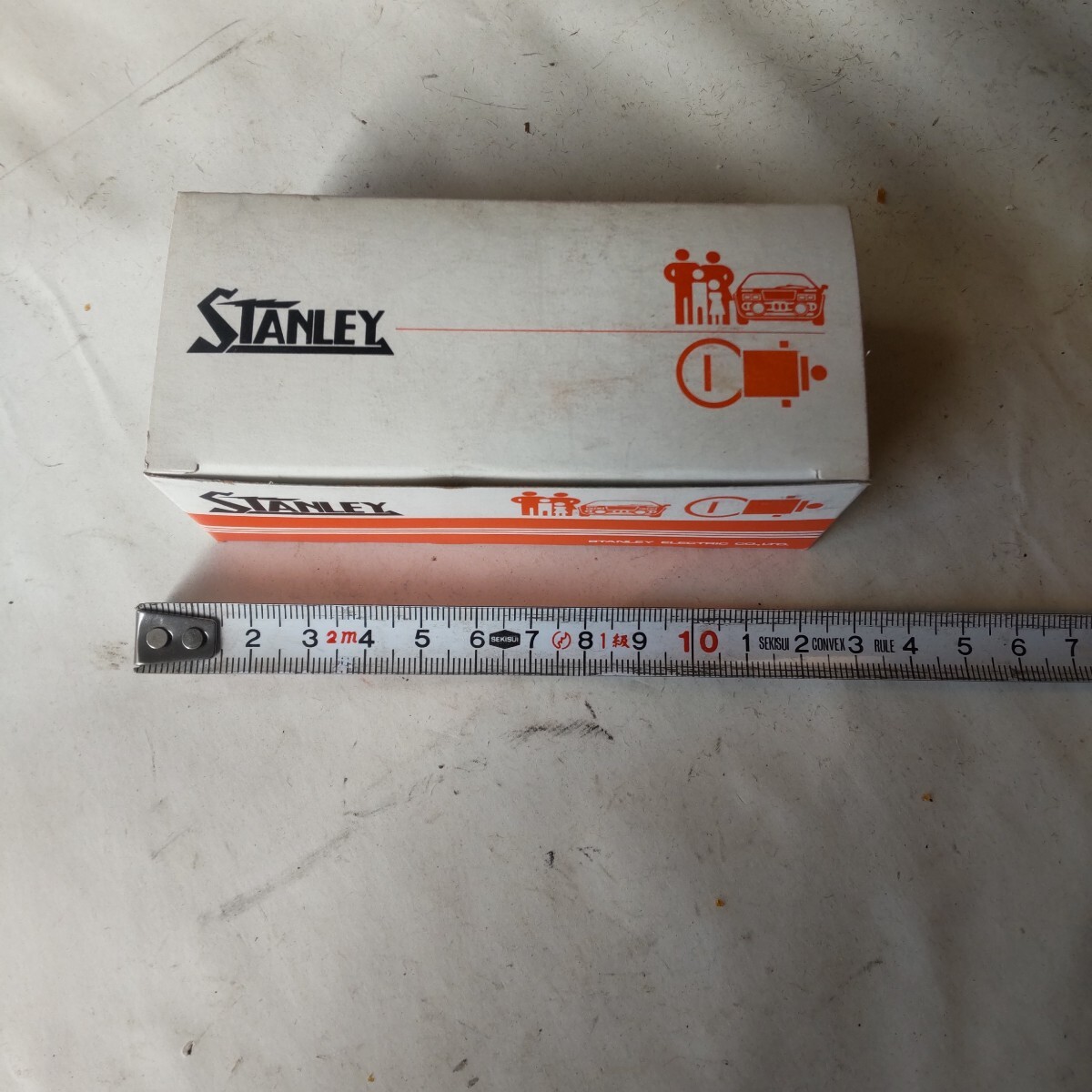 Yahoo!オークション - No.693 STANLEY A4141M 24V 5W BA15S G18 10個