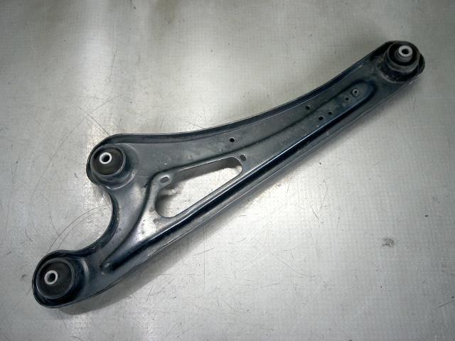 Yahoo!オークション - ワゴンR DBA-MH23S 右Rロアアーム FX 4WD K6A 5...