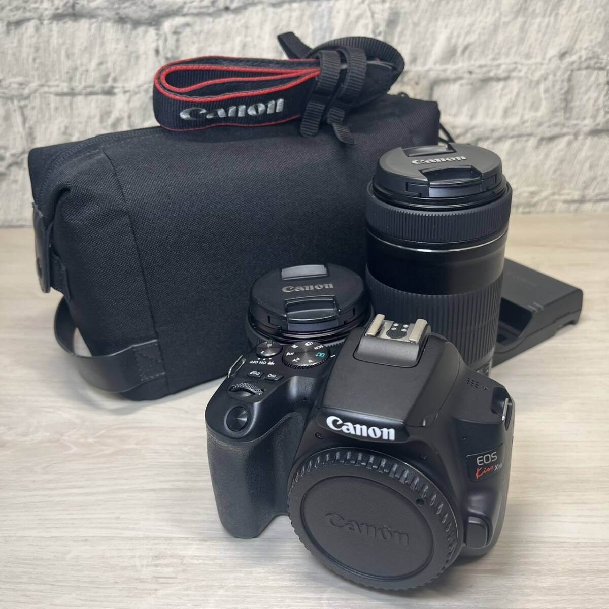 Yahoo!オークション - 【YH-0675】中古美品 Canon キャノン EOS KISS X...