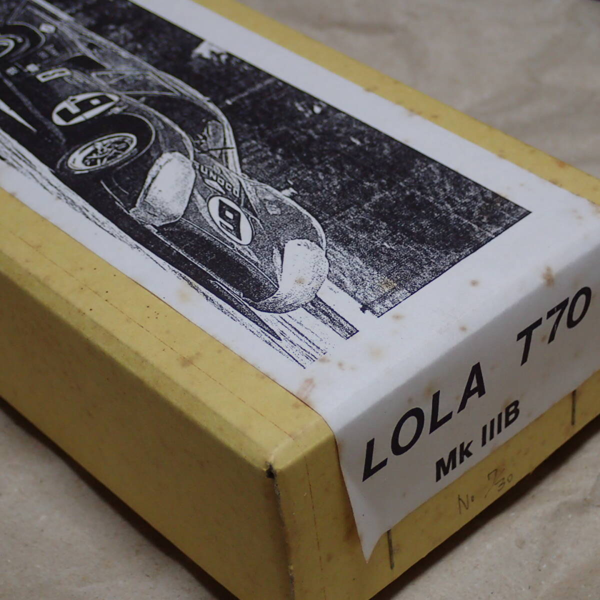 Yahoo!オークション - ローラ T70 MK3B IRIS-SLOT 1/24 スロットカー ...